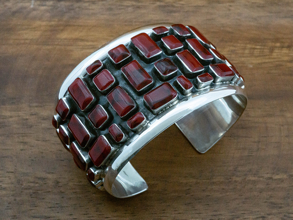 Grande Red Jasper Cobblestone Cuff – Corazon Sterling Silver from Taxco